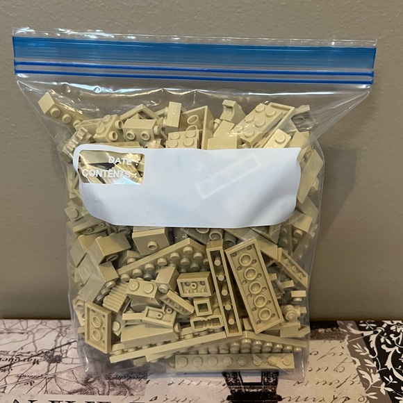 Lego | Toys | Lego Small And Medium Building Bricks And Assorted Pieces ...
